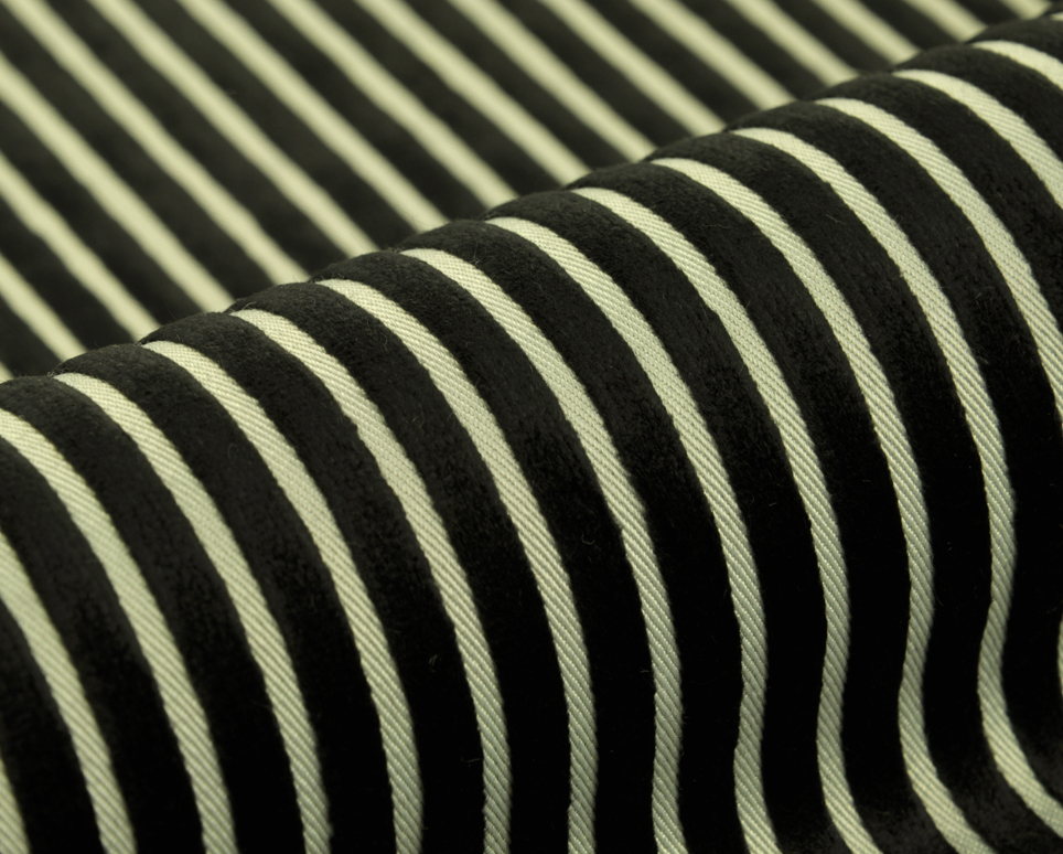 Gabra E110243-011, exclusive upholstery fabric. | Effabrics.nl